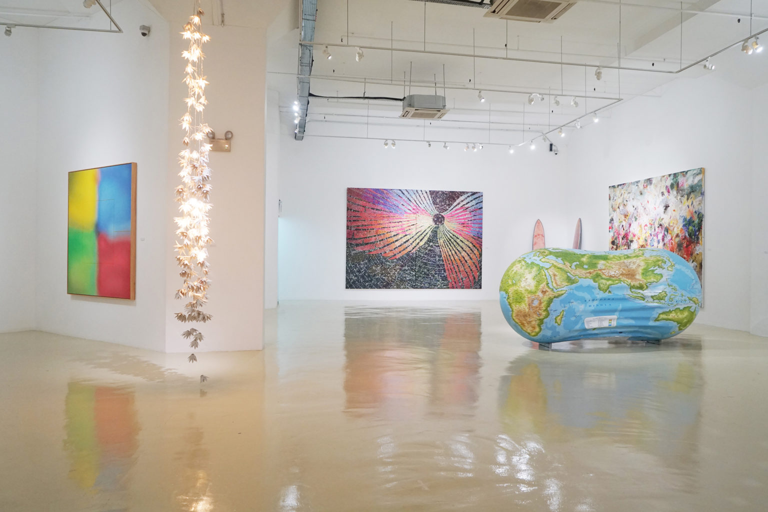 Monumenta: In Lightness – Gajah Gallery