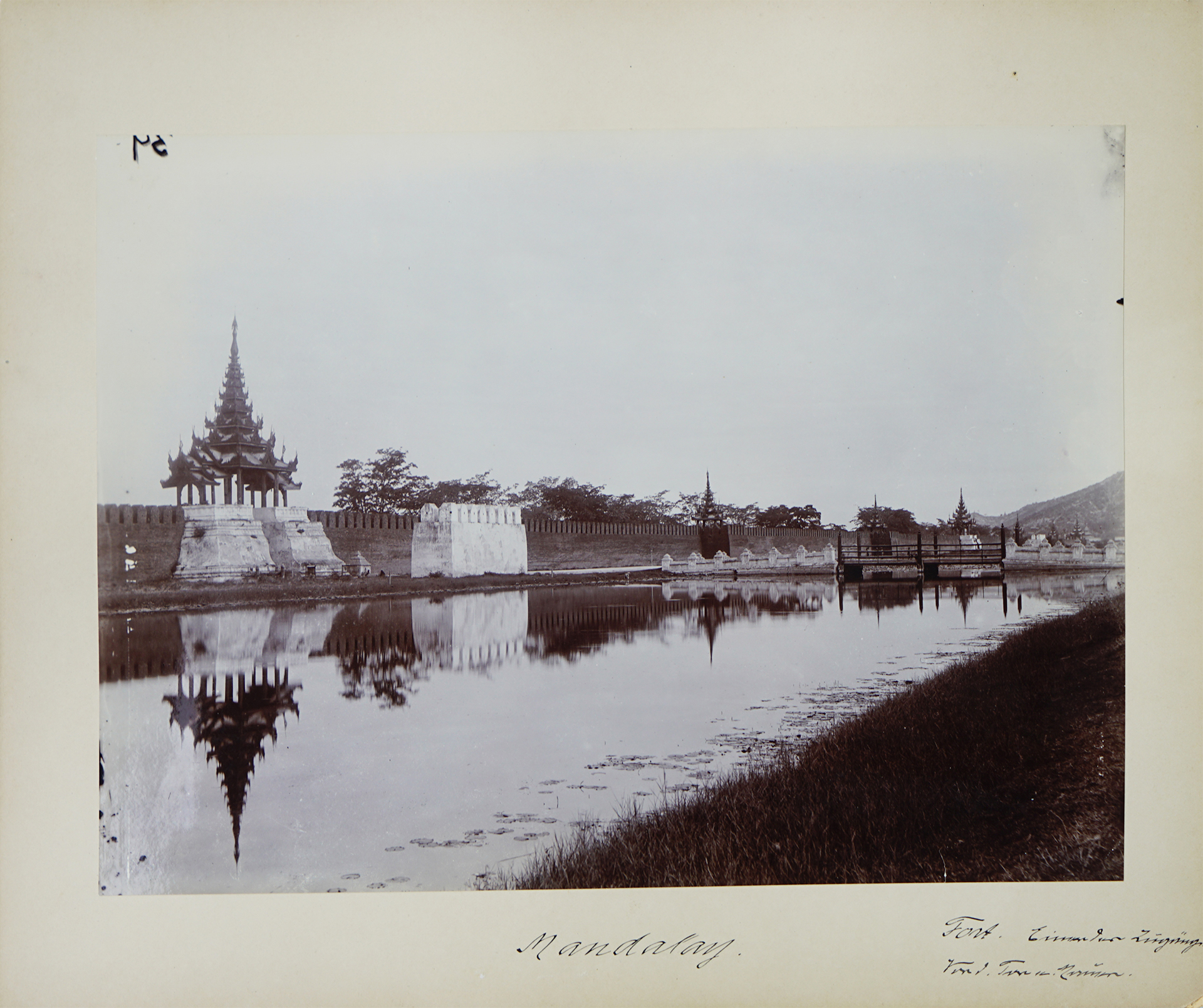 19th Century Photography – Gajah Gallery